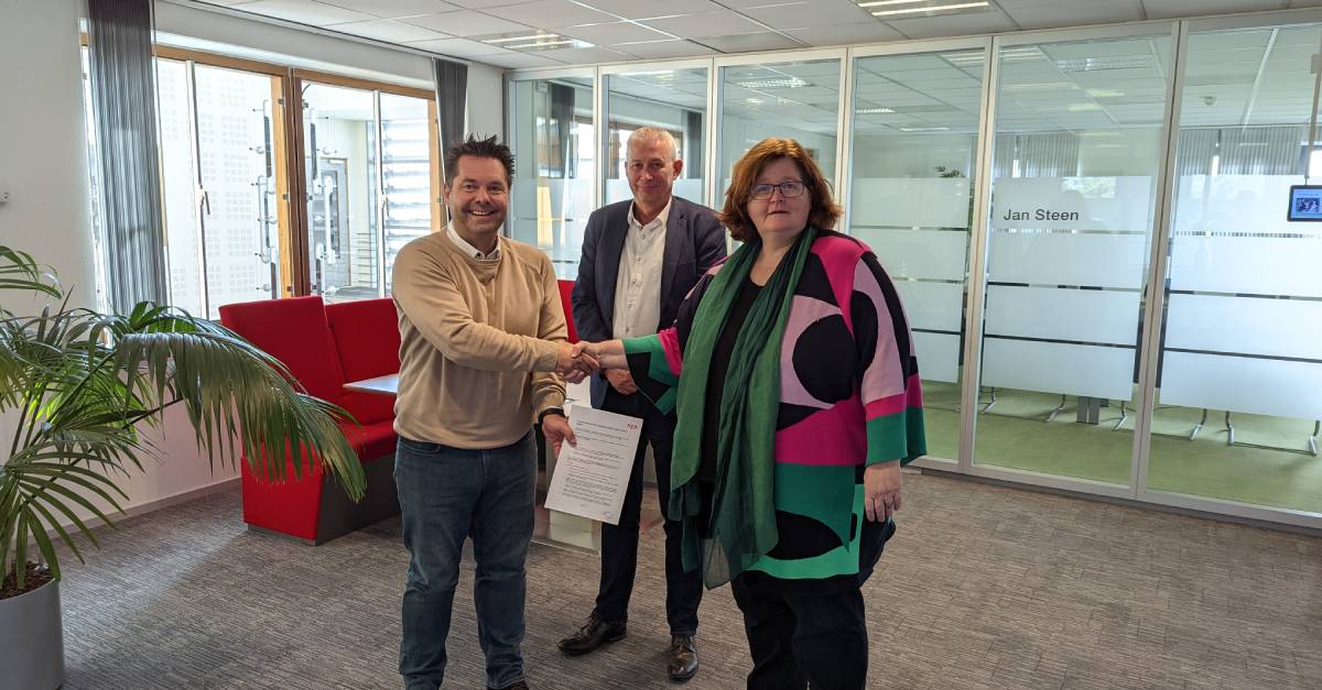 LRQA Nederland BV en NEN tekenen licentiecontract voor SCL trainingen